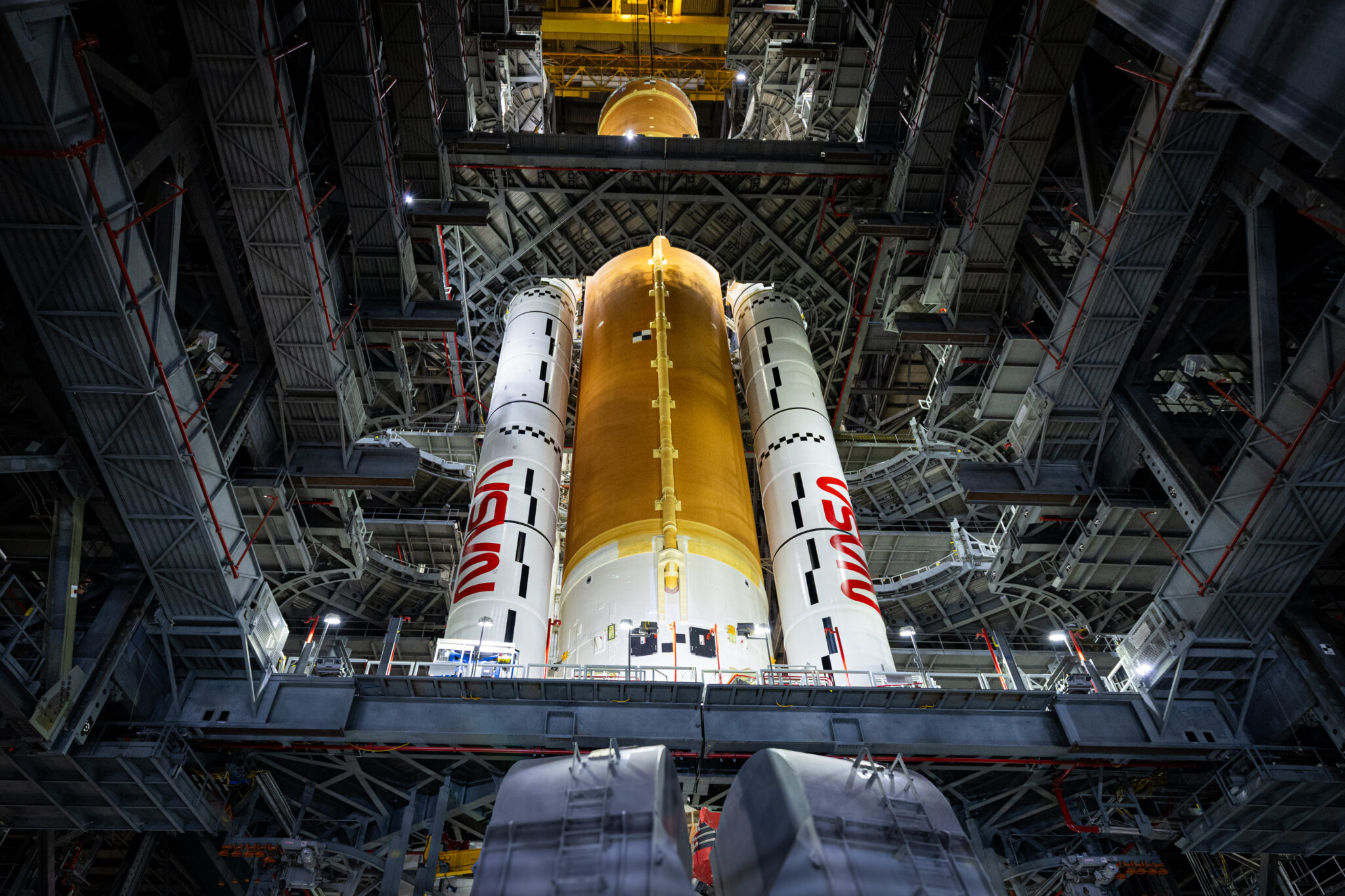 NASA Completes Artemis II Core Stage Integration - Hawkdive.com
