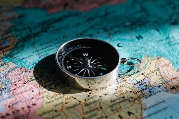 How To Adjust Image Location On iPhone - Hawkdive.com